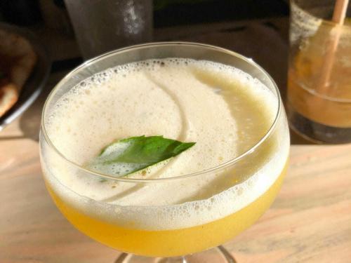 Monkeypod Maui - handcrafted food and drinks with a side of Aloha!